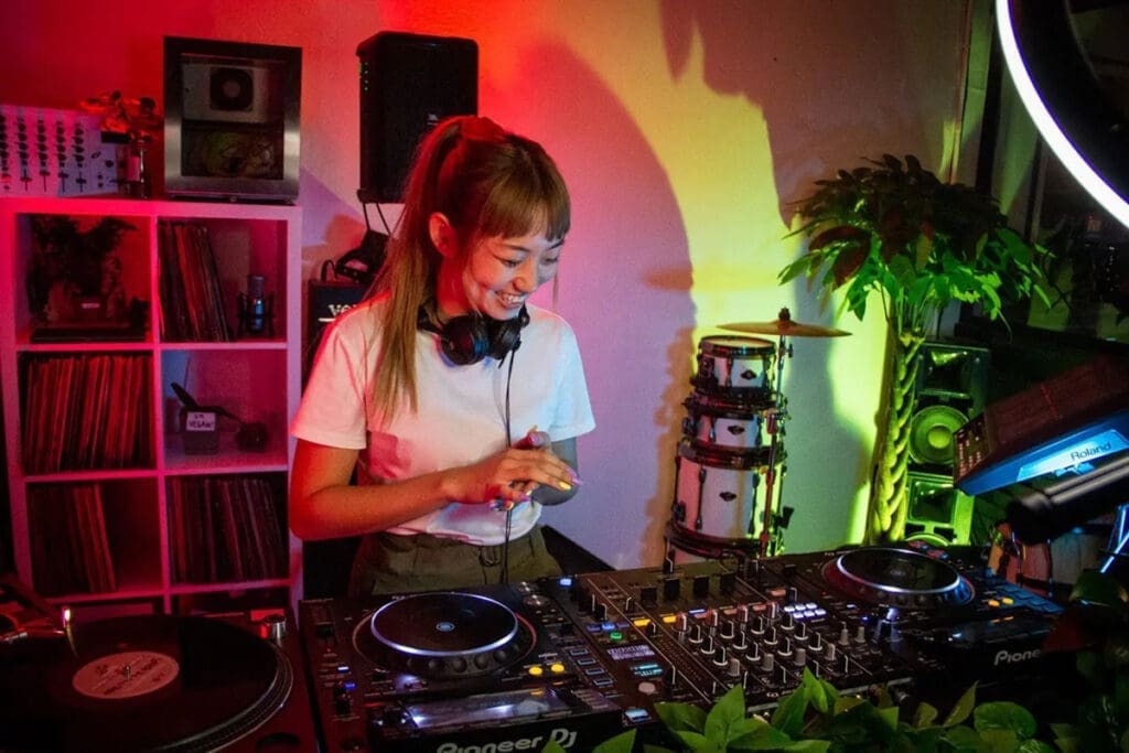 Learn to DJ in Hong Kong | Guaranteed Gigs + Real Progress